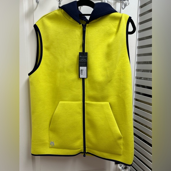 Greyson | Jackets & Coats | Nwt Greyson Clothiers Luxury Wolf Golf Vest ...